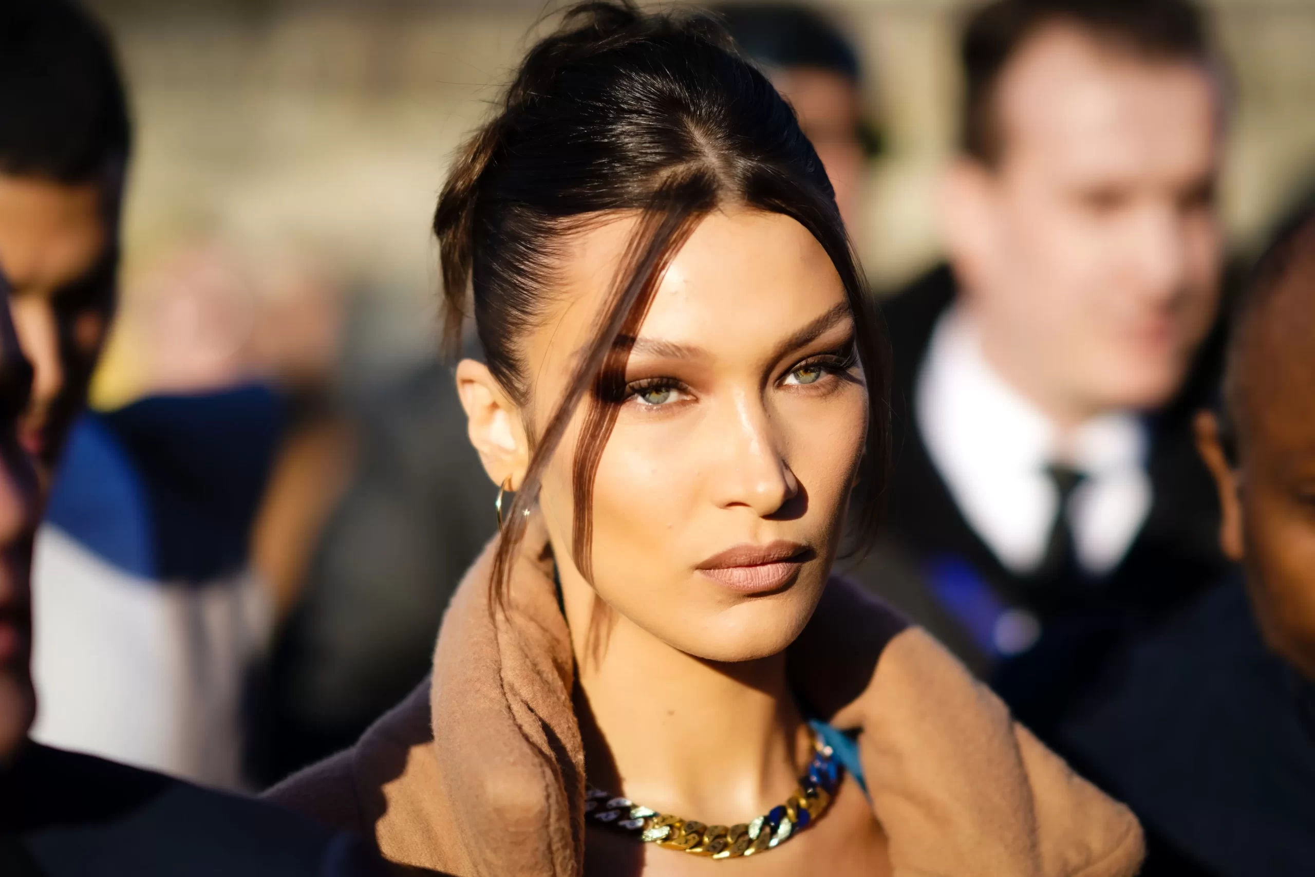 Bella Hadid Shares Her Quick Makeup Tutorial on TikTok